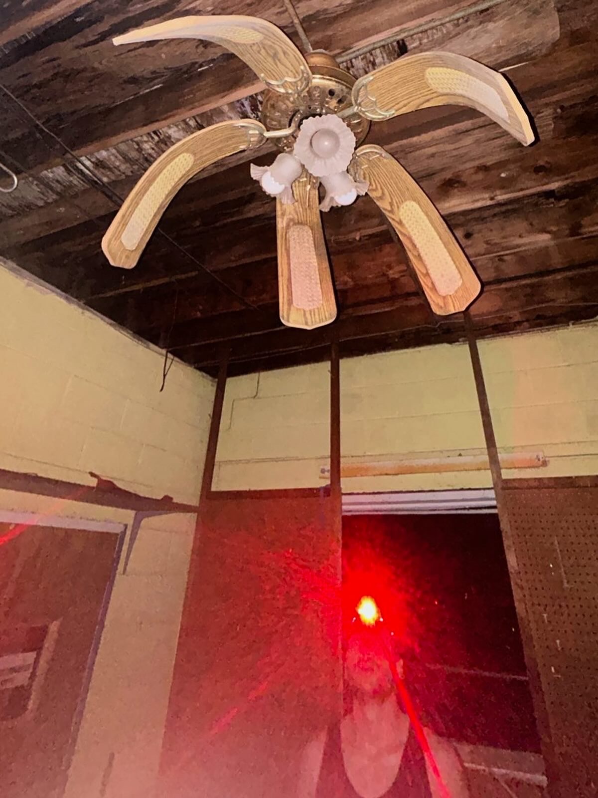 Why You Should Try Ghost Hunting – Vincent Boone-Banko